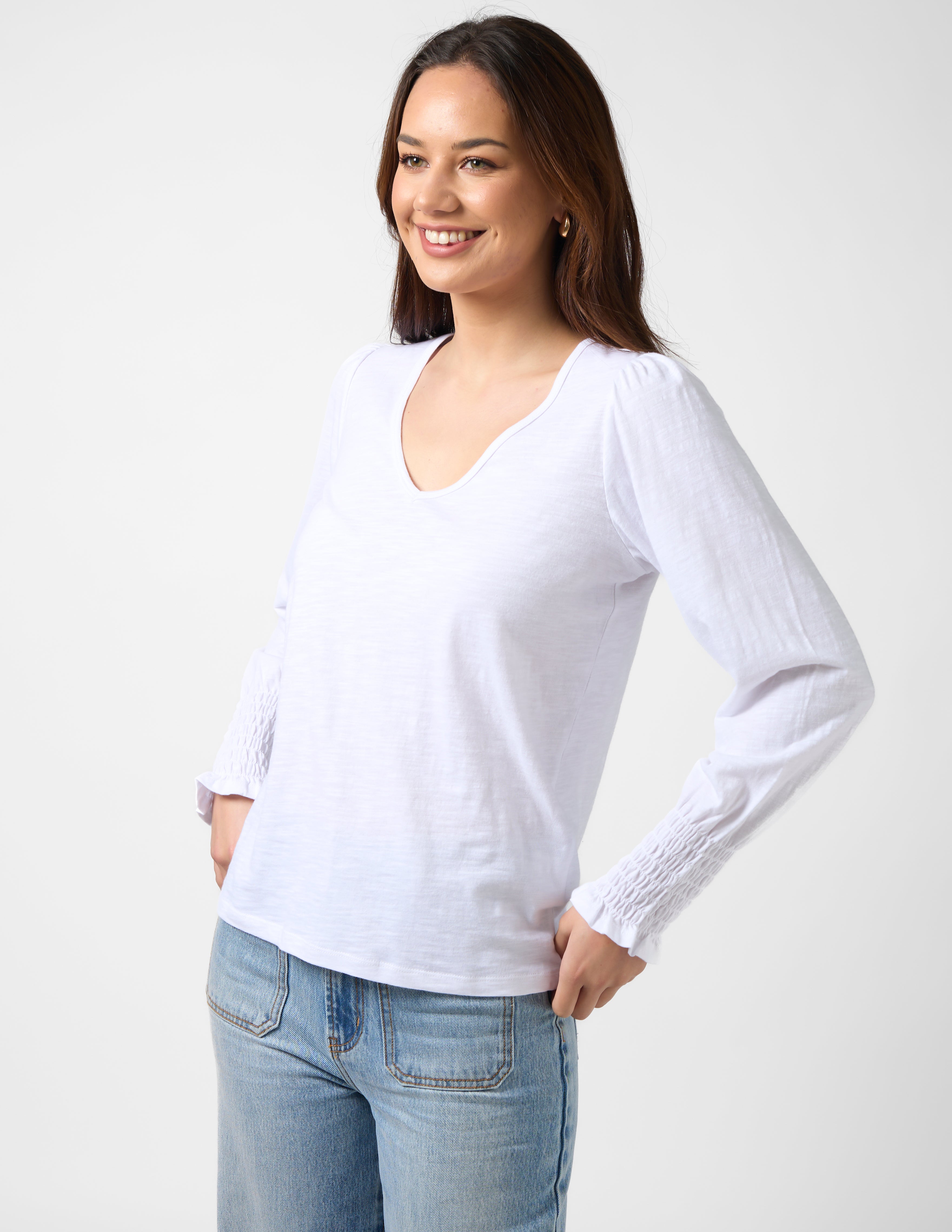 Maeve Top White – Brave and Be